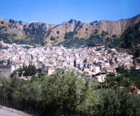 Mammola: paese d'arte turistico e gastronomico - Sottocoperta.Net